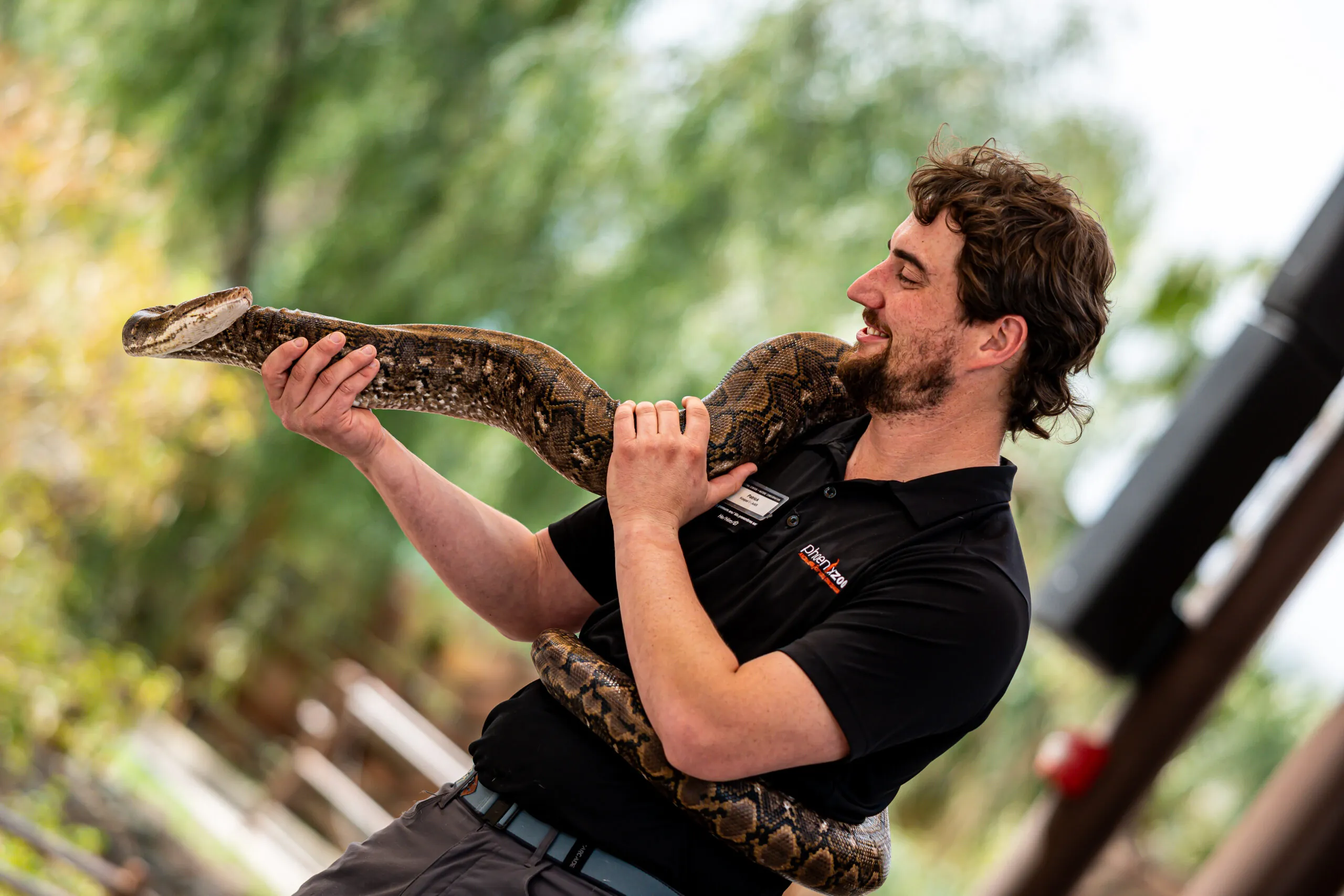 Animal Presentations & Zoo Keeper Talks | Phoenix Zoo