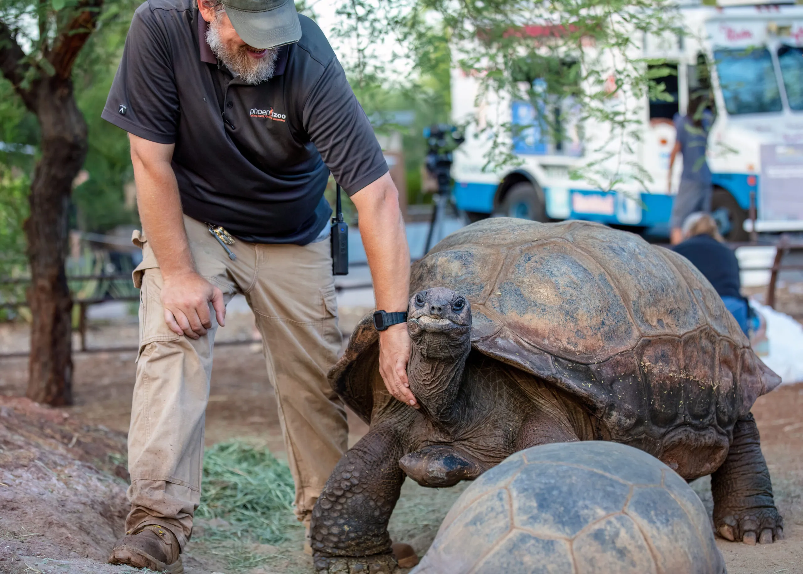Animal Presentations & Zoo Keeper Talks | Phoenix Zoo